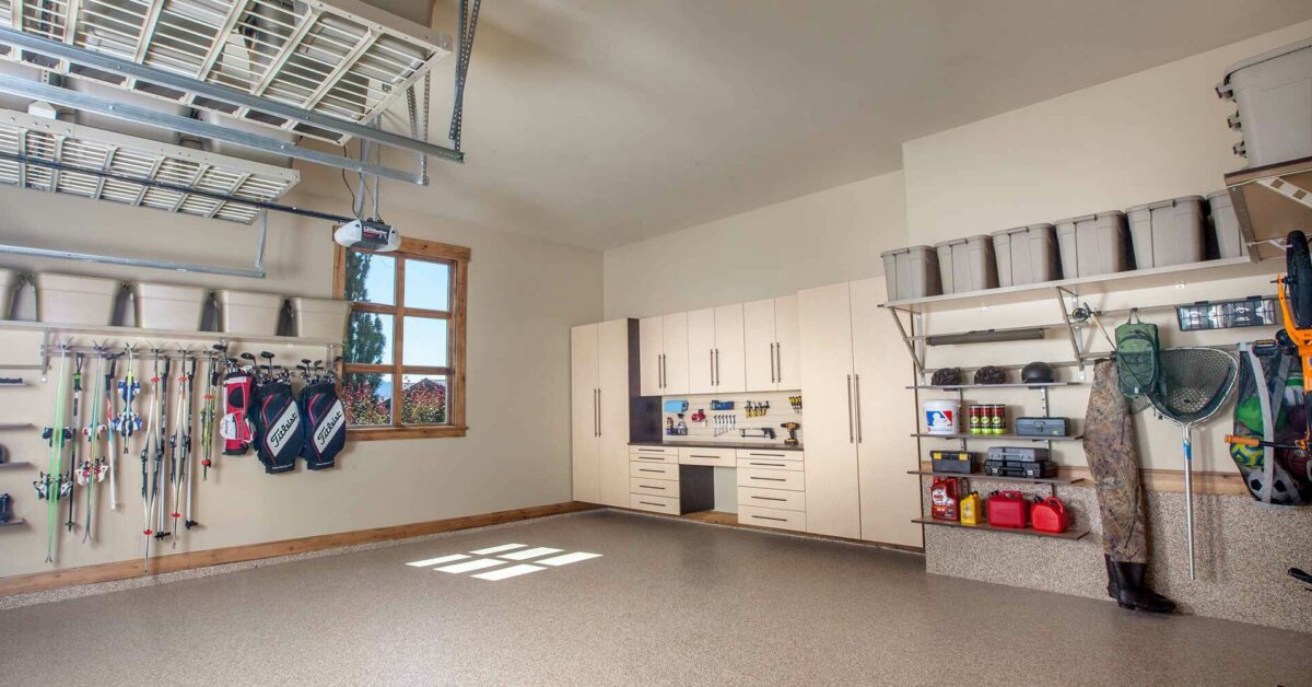 Maximize Your Space with Retractable Garage Ceiling Storage - House Cannes